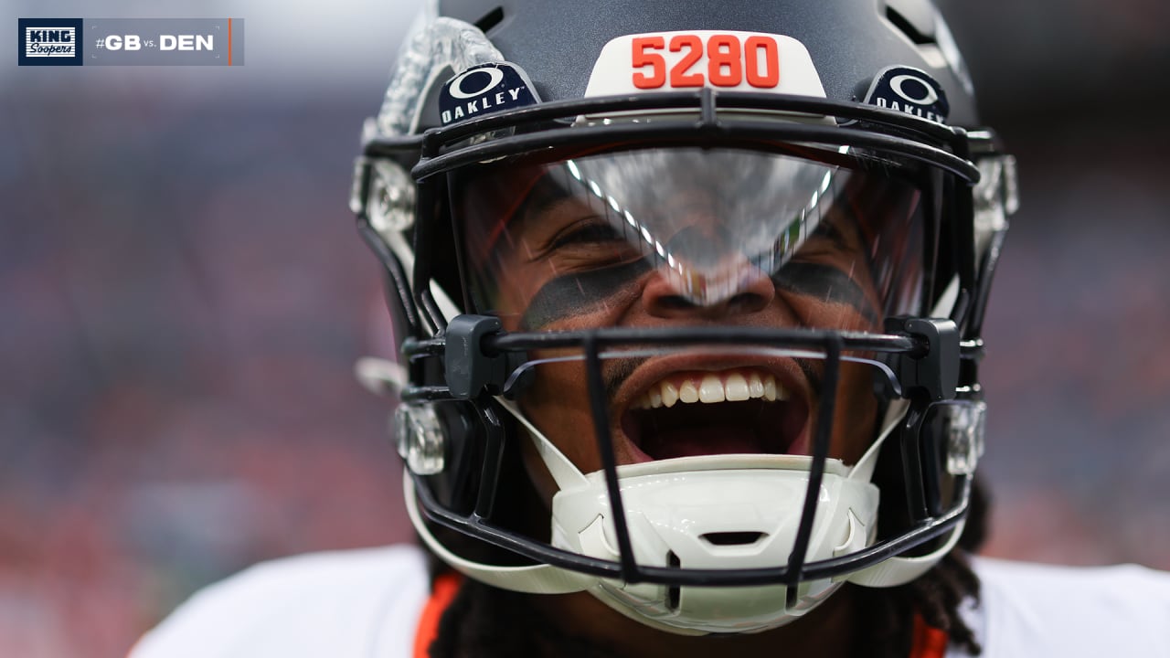 Pregame photos: Broncos arrive and prepare for preseason Week 2 game vs ...