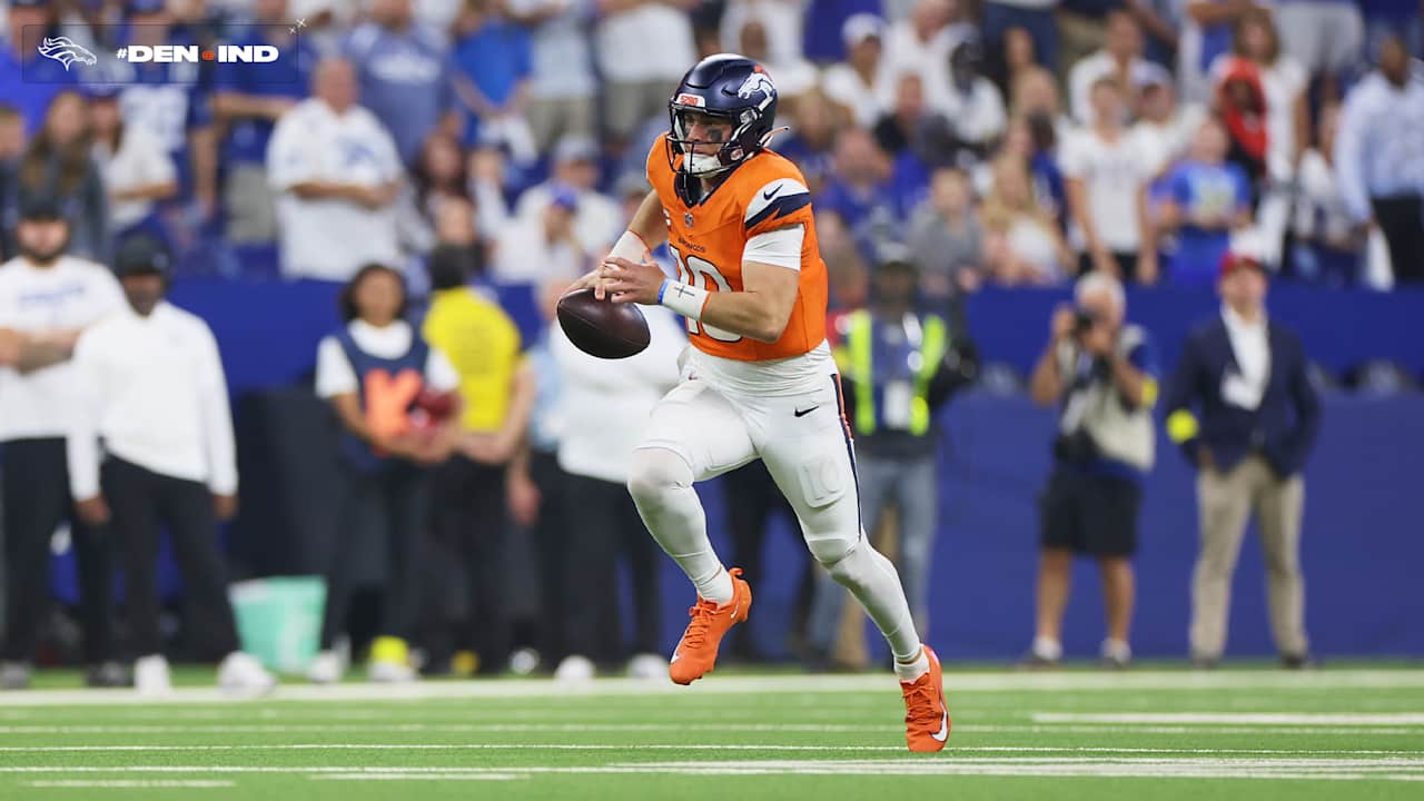 QB Bo Nix uses his speed to convert a third down with an 18-yard ...