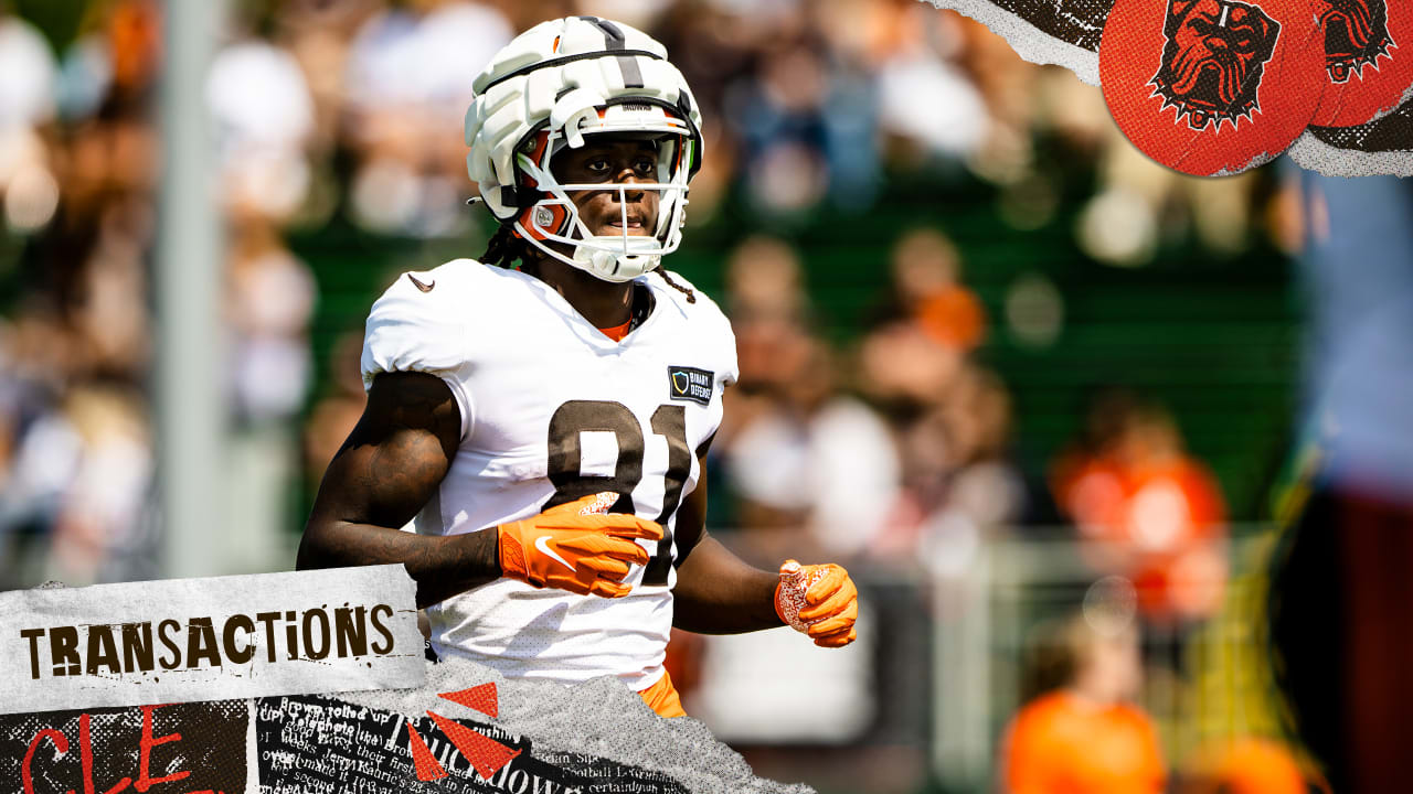 Browns sign 13 players to the practice squad