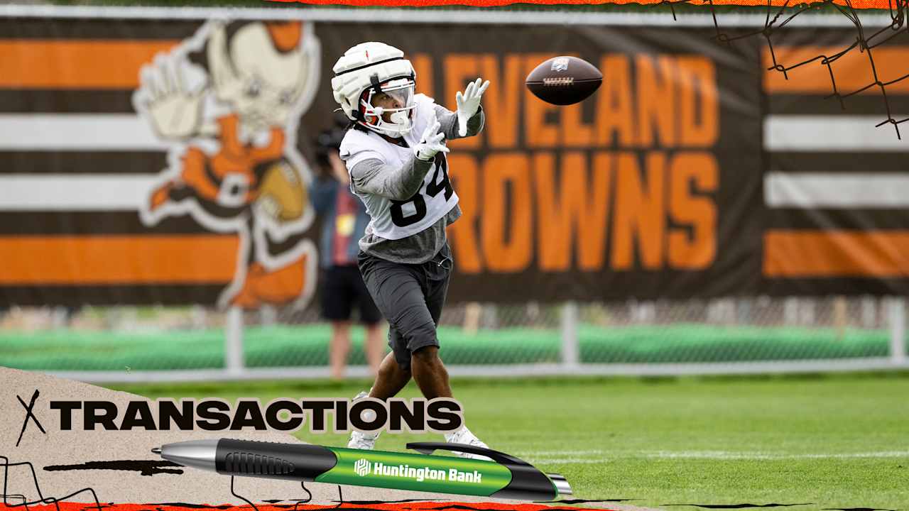 Browns sign four players to the practice squad