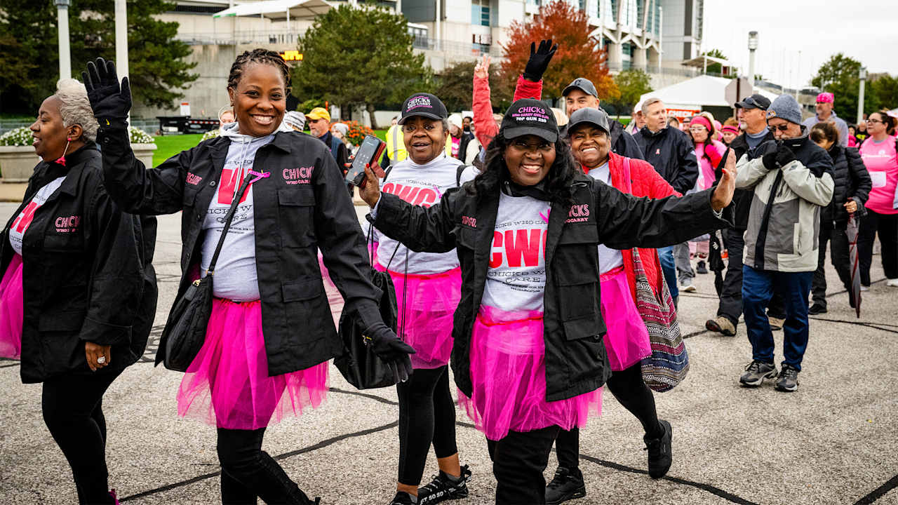 Browns and American Cancer Society host Making Strides Against Breast ...