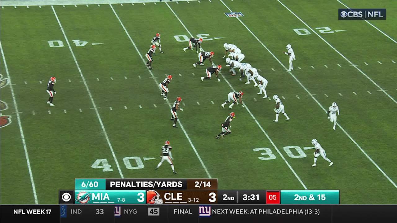 Isaiah McGuire leaves Huntley with nowhere to go for sack on second ...