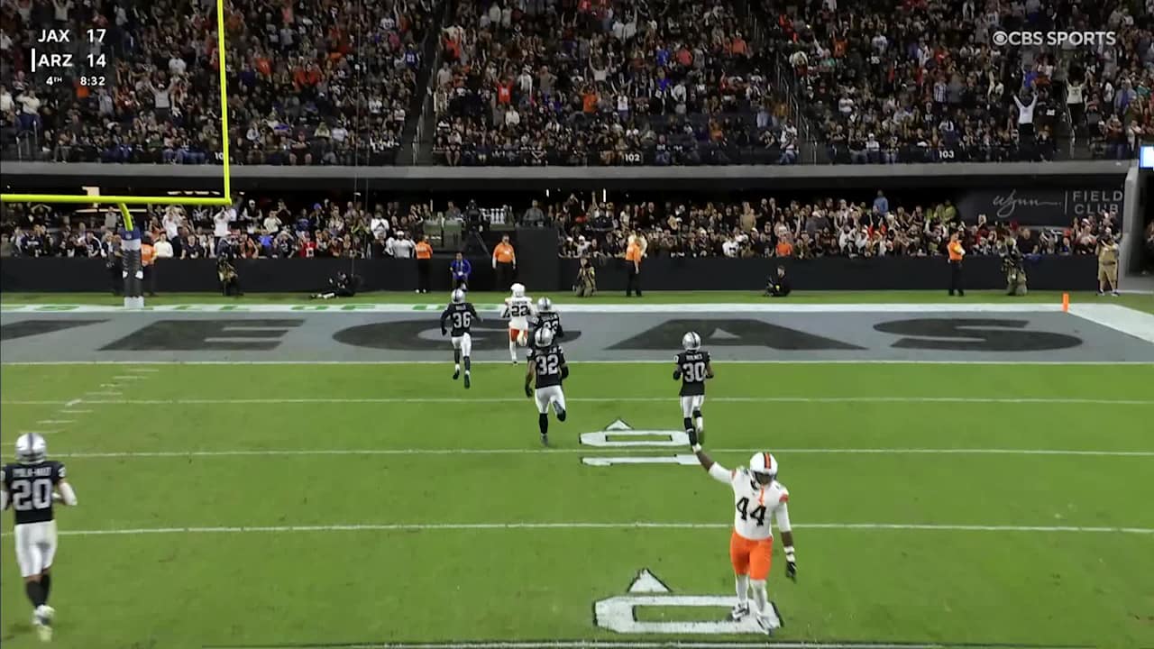 Every pass and rush attempt from Shedeur Sanders' first NFL Start Week 12