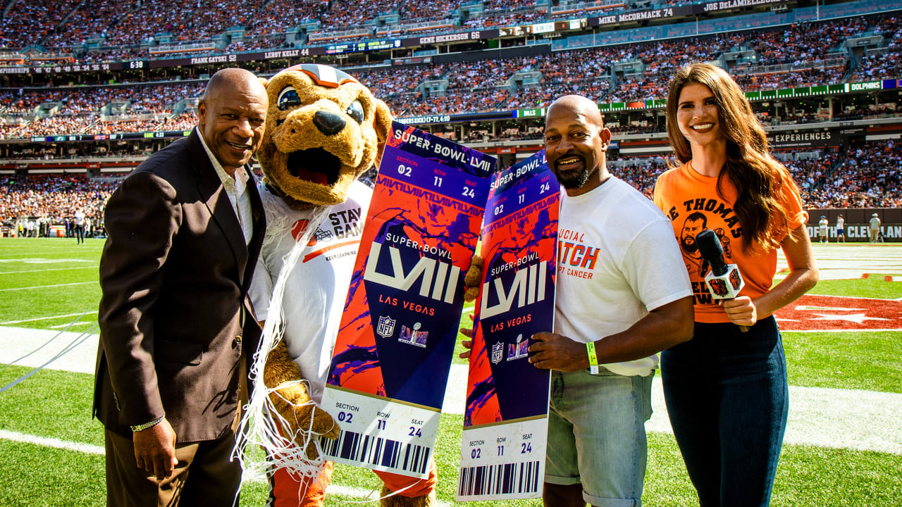 Browns celebrate Crucial Catch: Intercept Cancer