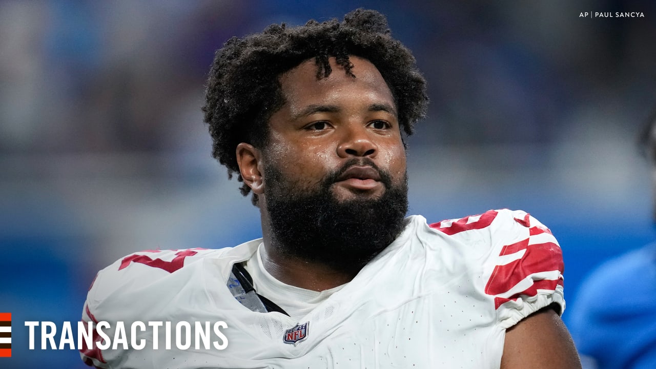 Browns sign G Wyatt Davis