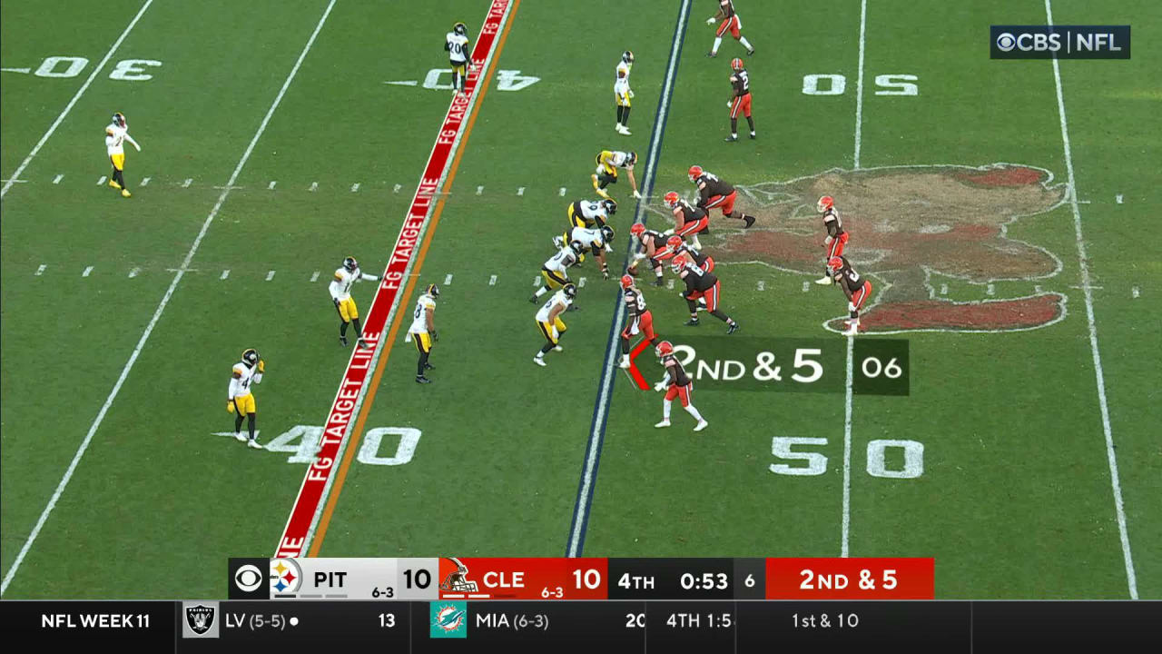 DTR's 8-yard pass dots Cooper in final minute of fourth quarter