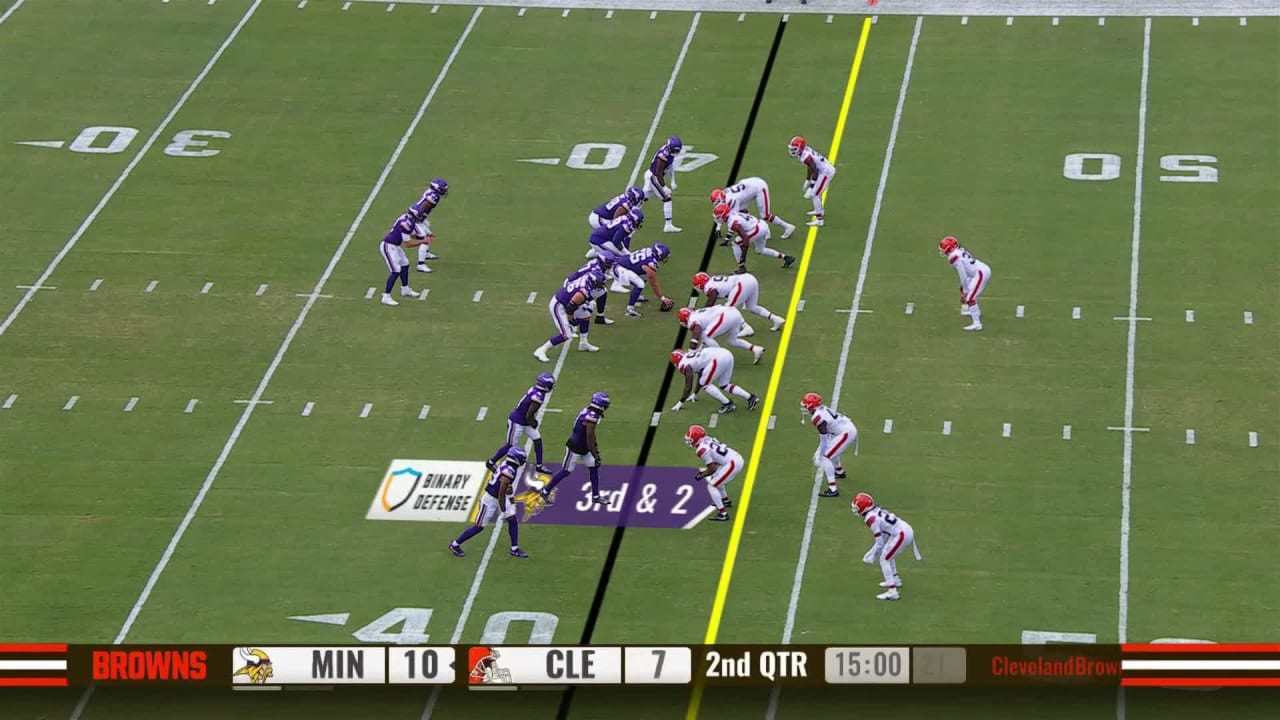 Isaiah Thomas looks as quick as a point guard on 9-yard sack vs. Mullens