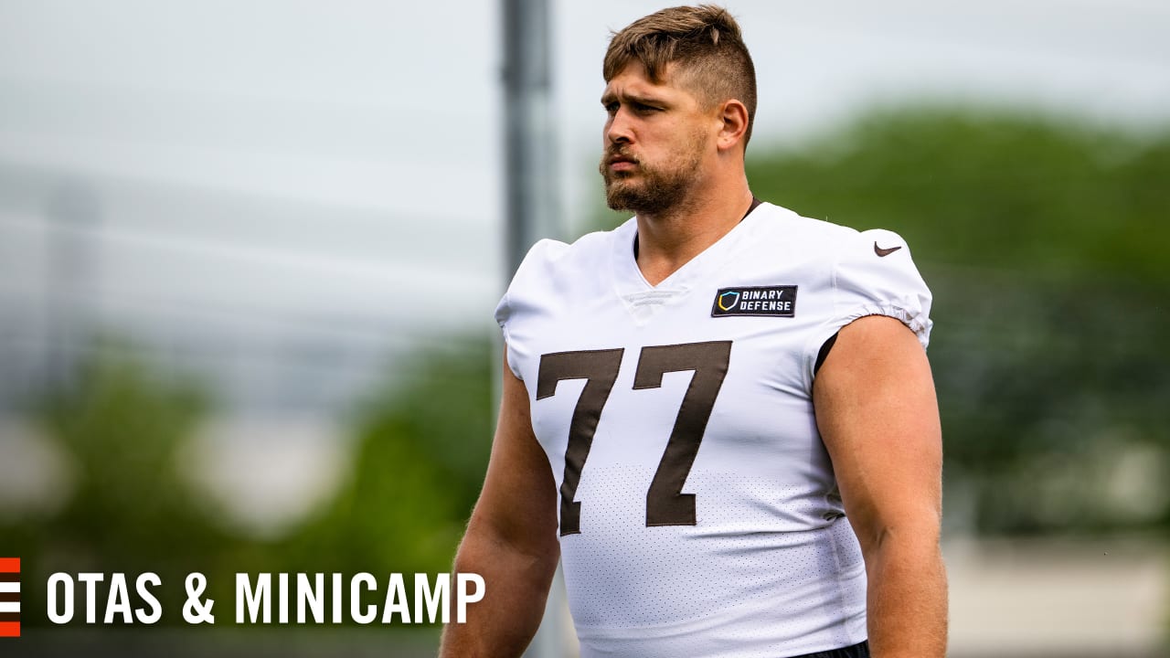 G Wyatt Teller discusses the Browns' offensive line coach Andy ...