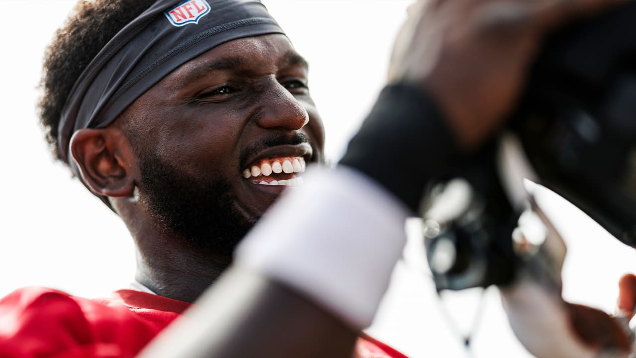 Chris Godwin Shines in Revamped Role at Bucs' Training Camp