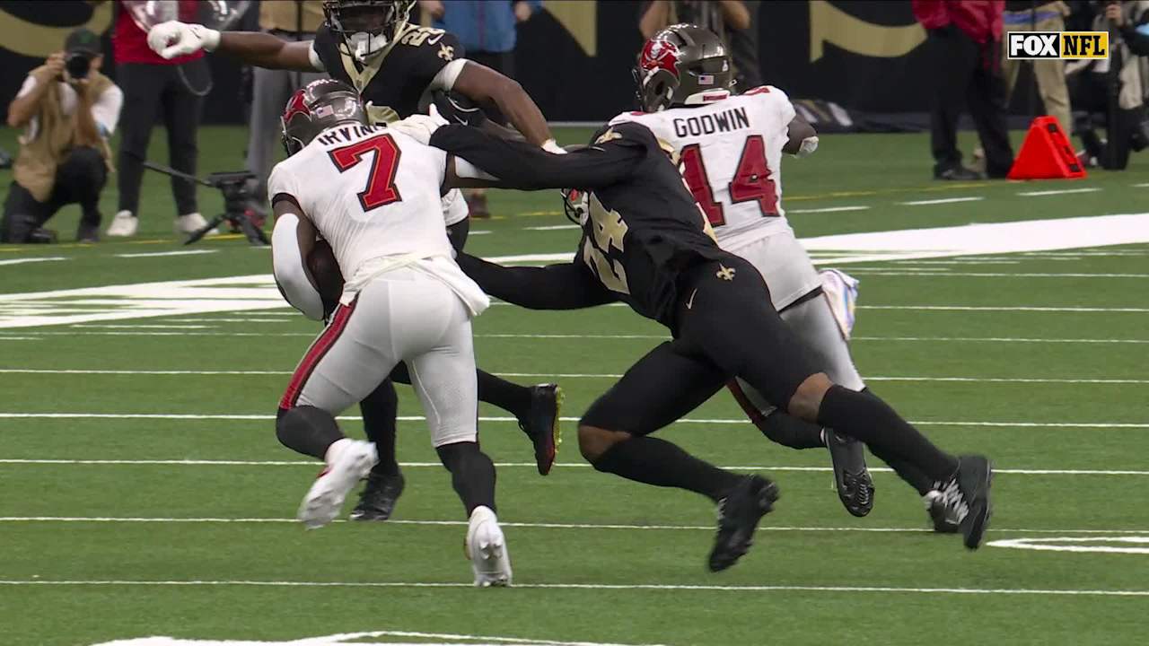 HIGHLIGHT: Bucky Irving Runs ALL Over the Field for 31 Yards vs. Saints