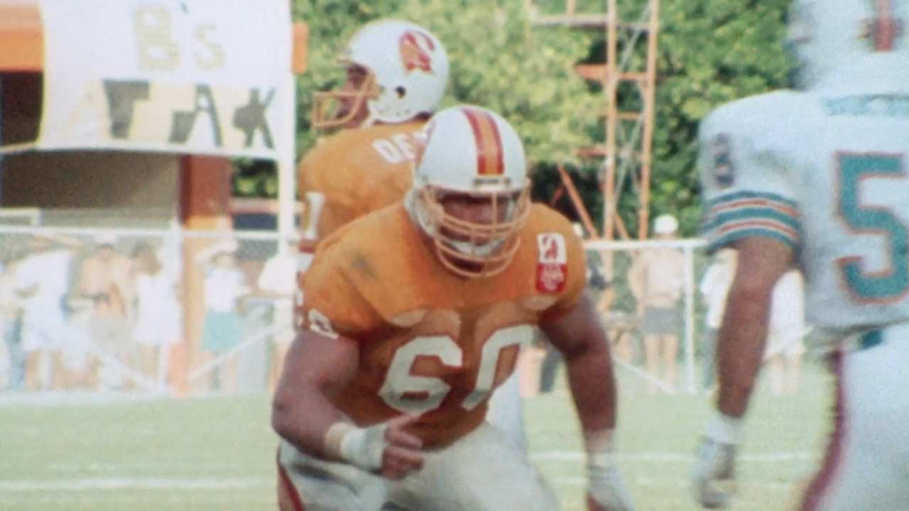 Giles Scores 4 in Miami