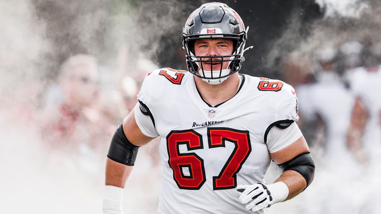 Todd Bowles Saw Big Strides from: Luke Goedeke, Christian Izien in 2024 ...