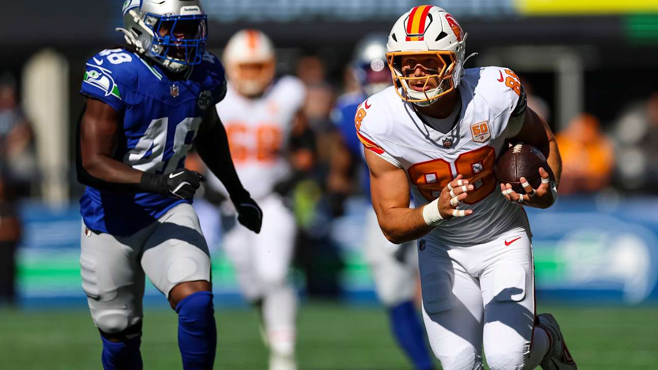 NFL Week 5 2025: Tampa Bay Buccaneers vs. Seattle Seahawks | Team Score ...