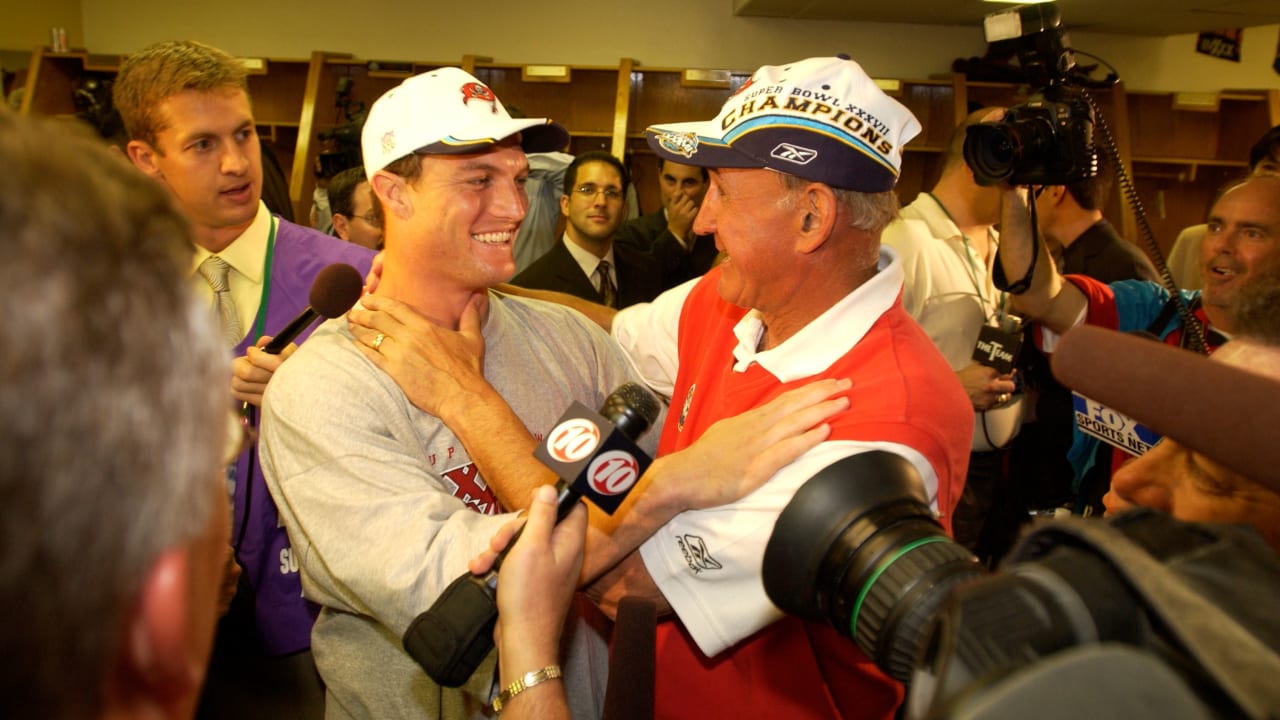 Remembering Monte Kiffin | Tampa Bay Buccaneers