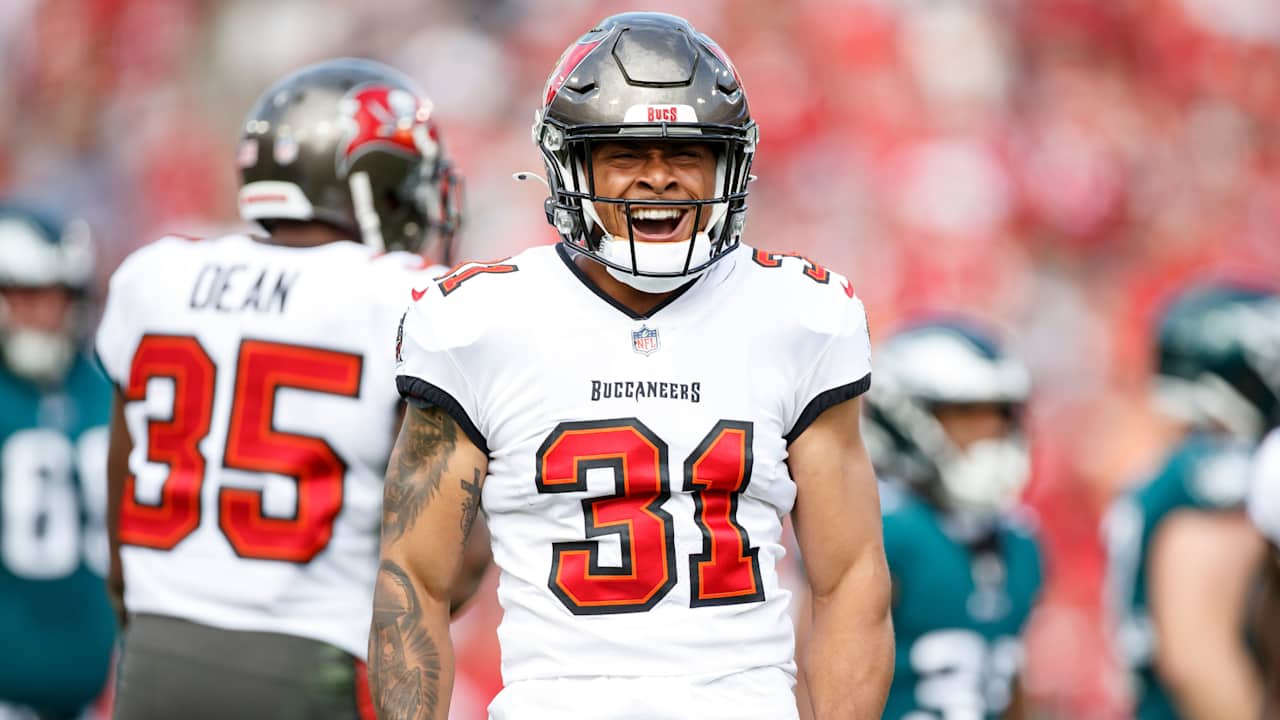 Philadelphia Eagles vs. Tampa Bay Buccaneers Performance Preview | NFL Week 4 2025