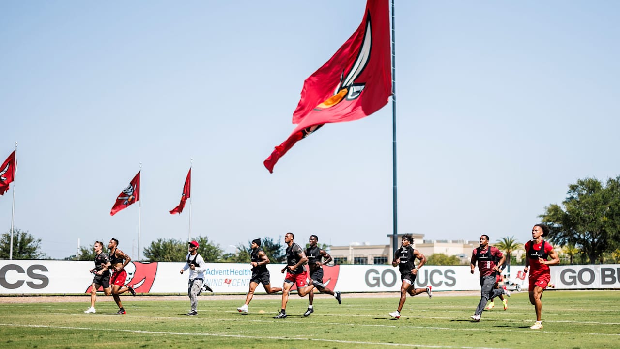 Photos: 4/28 Bucs Phase 1 Workouts