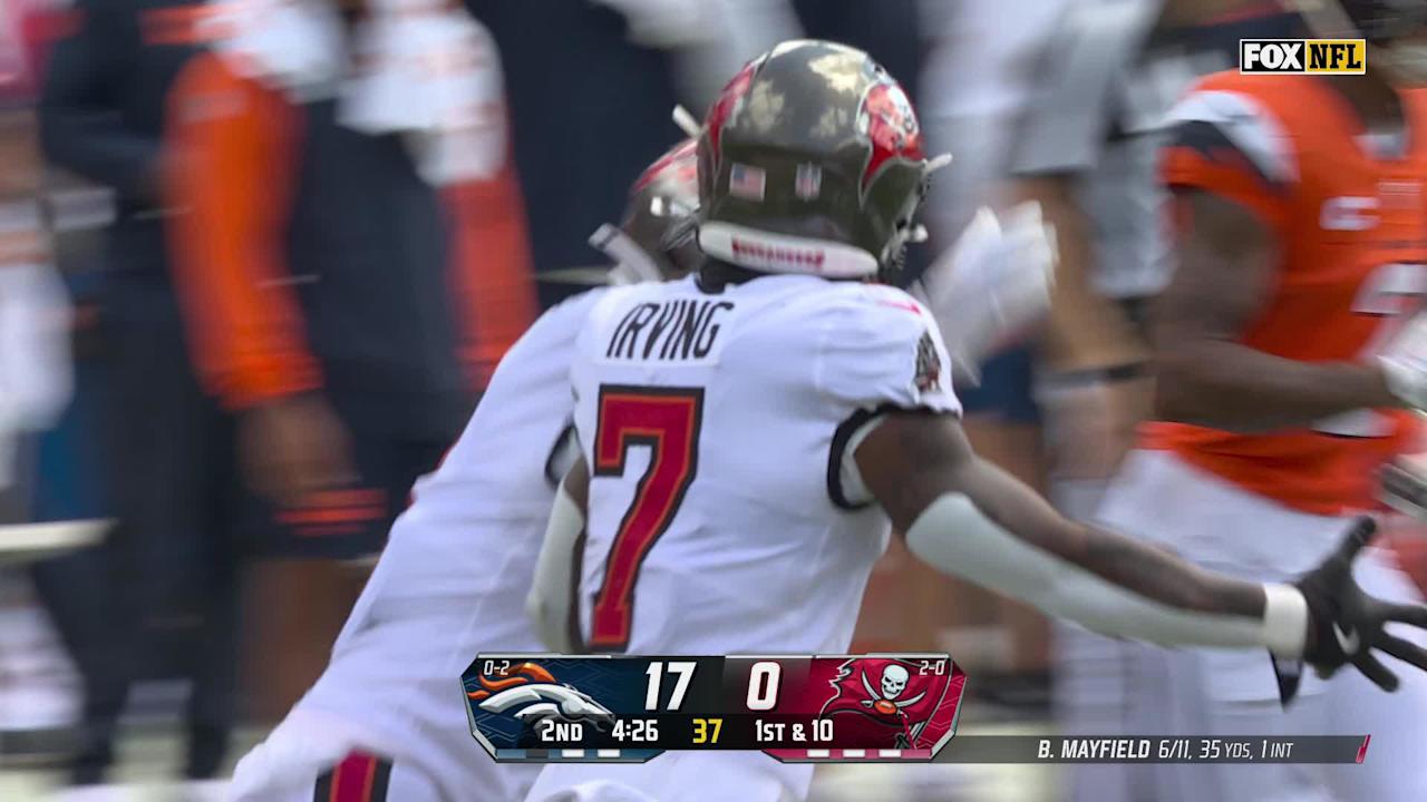 HIGHLIGHT: Bucky the Buc Gains 32 vs. Denver