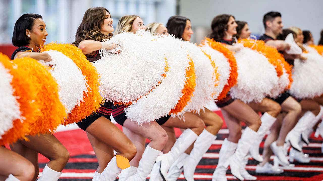 Bucs Cheerleaders Field Rehearsal | Jets vs. Bucs Week 3 2025 Season