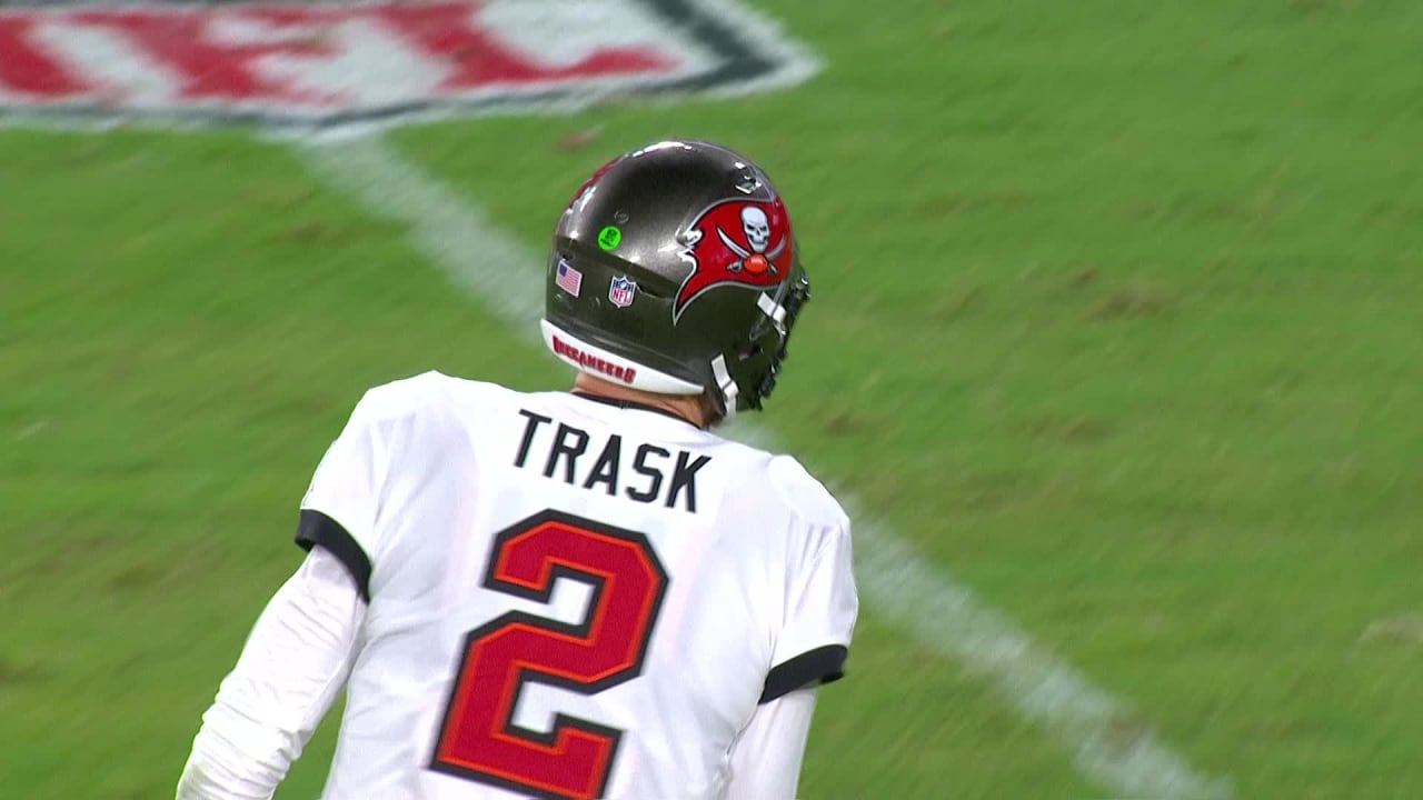 HIGHLIGHT: Kyle Trasks Finds Ryan Miller For 10-Yard TD