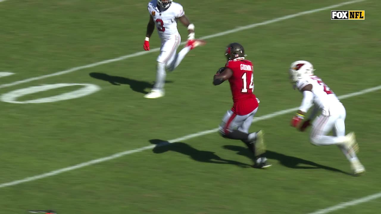 HIGHLIGHT: Godwin Makes 31-Yard Catch vs. Arizona