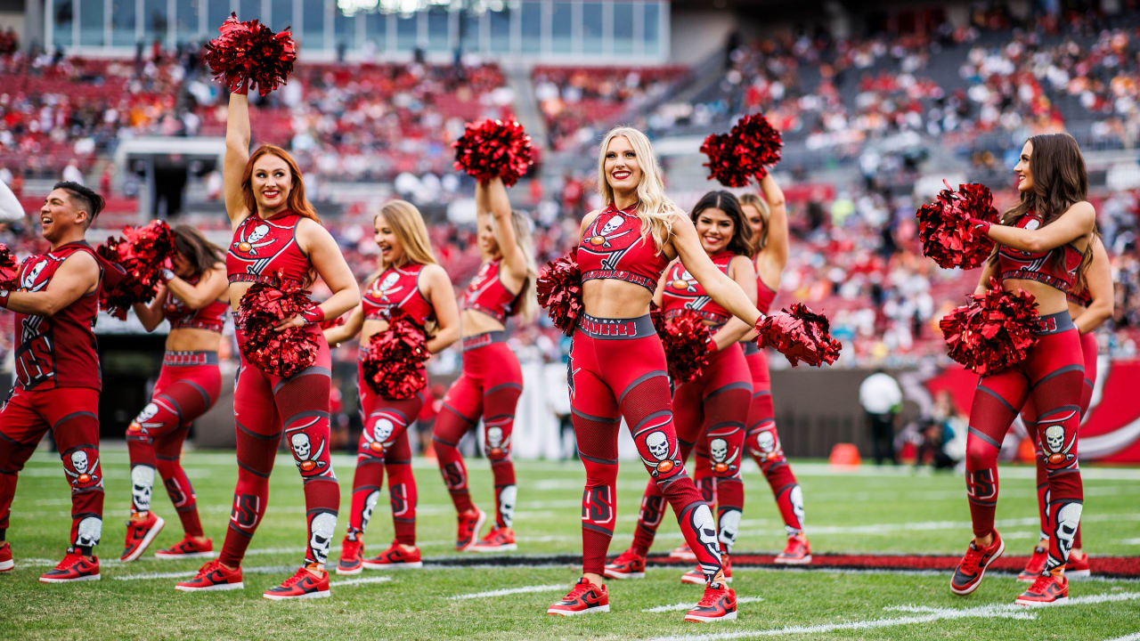 Bucs Cheerleaders Photos from Jaguars vs. Bucs Game
