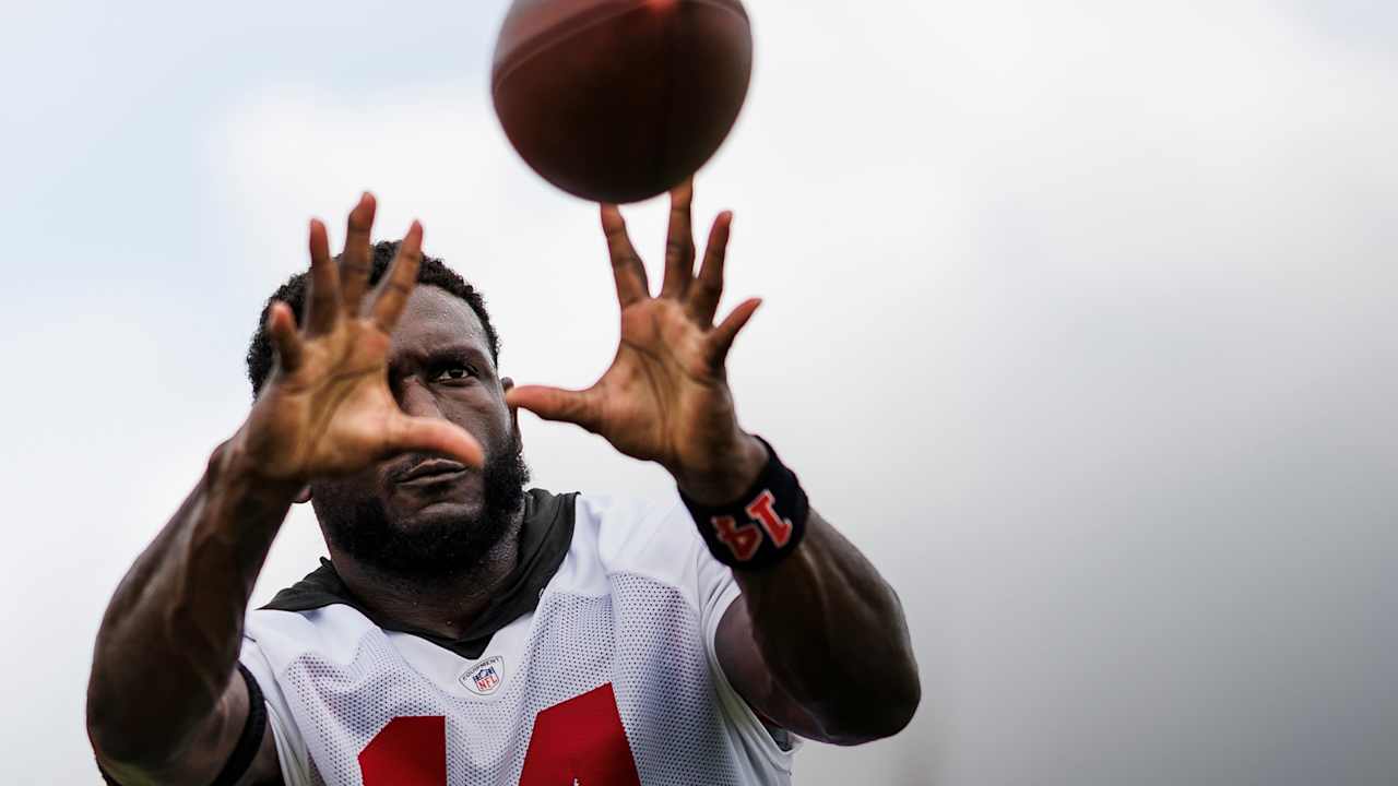 Chris Godwin Jr. Assumes Leadership Role in 2026 WR Room