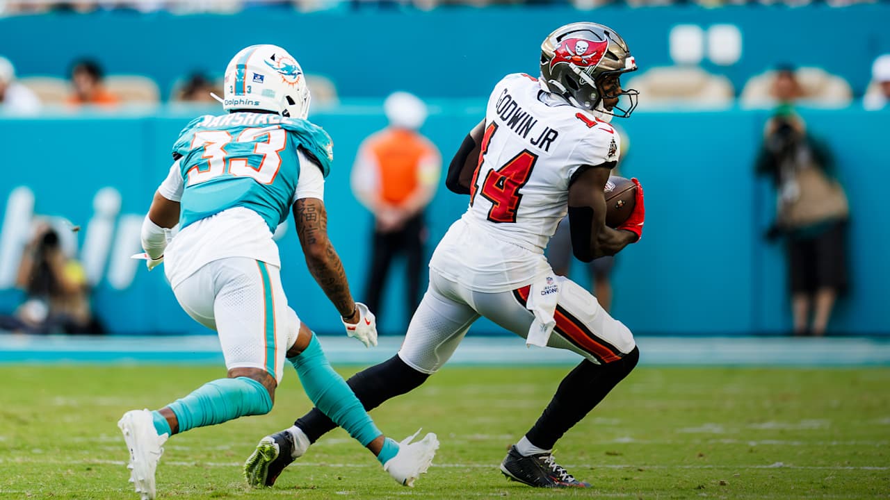 Chris Godwin Jr. Discusses Urgency and Craft in Week 18 Preview - BVM ...