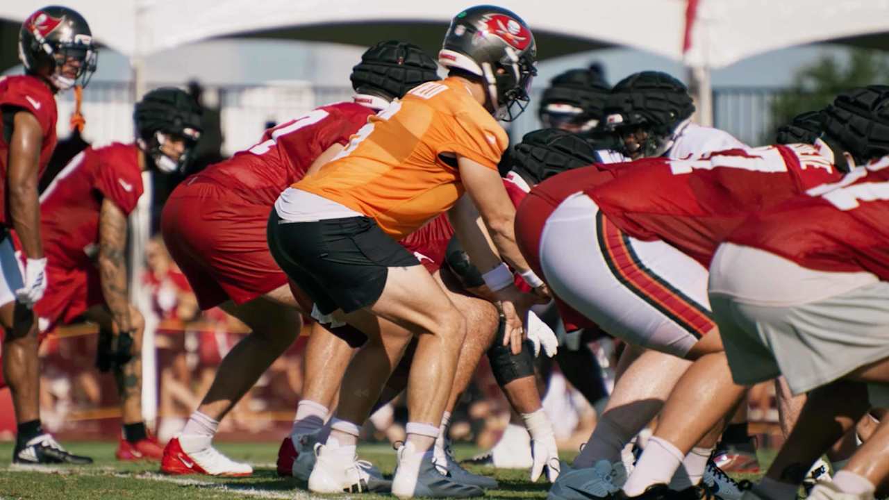 Baker Mayfield Connects With Mike Evans Over The Middle | 2025 Training Camp Highlight | Tampa ...