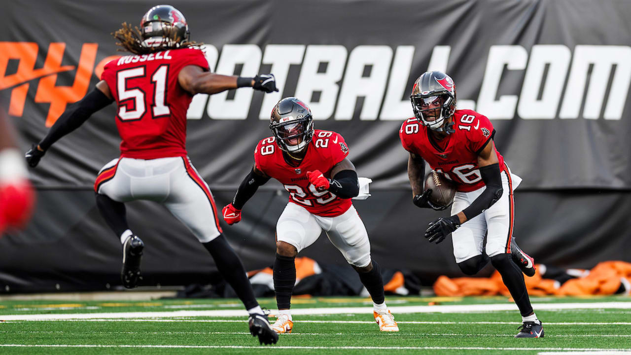 Bucs vs. Bengals Preseason Week 1 | Top Images Gallery
