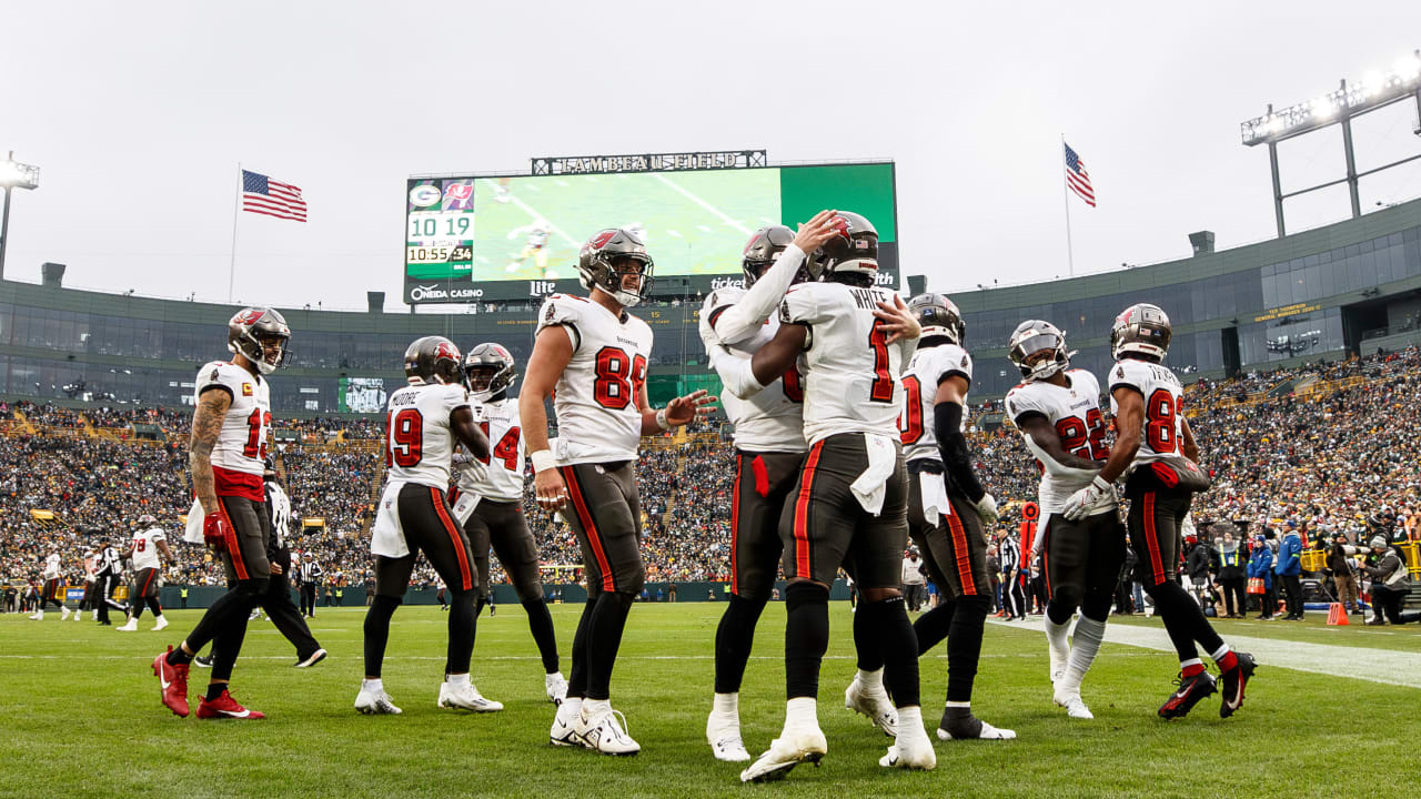 Jaguars vs. Bucs Top Storylines & Key Matchups | Week 16 2023