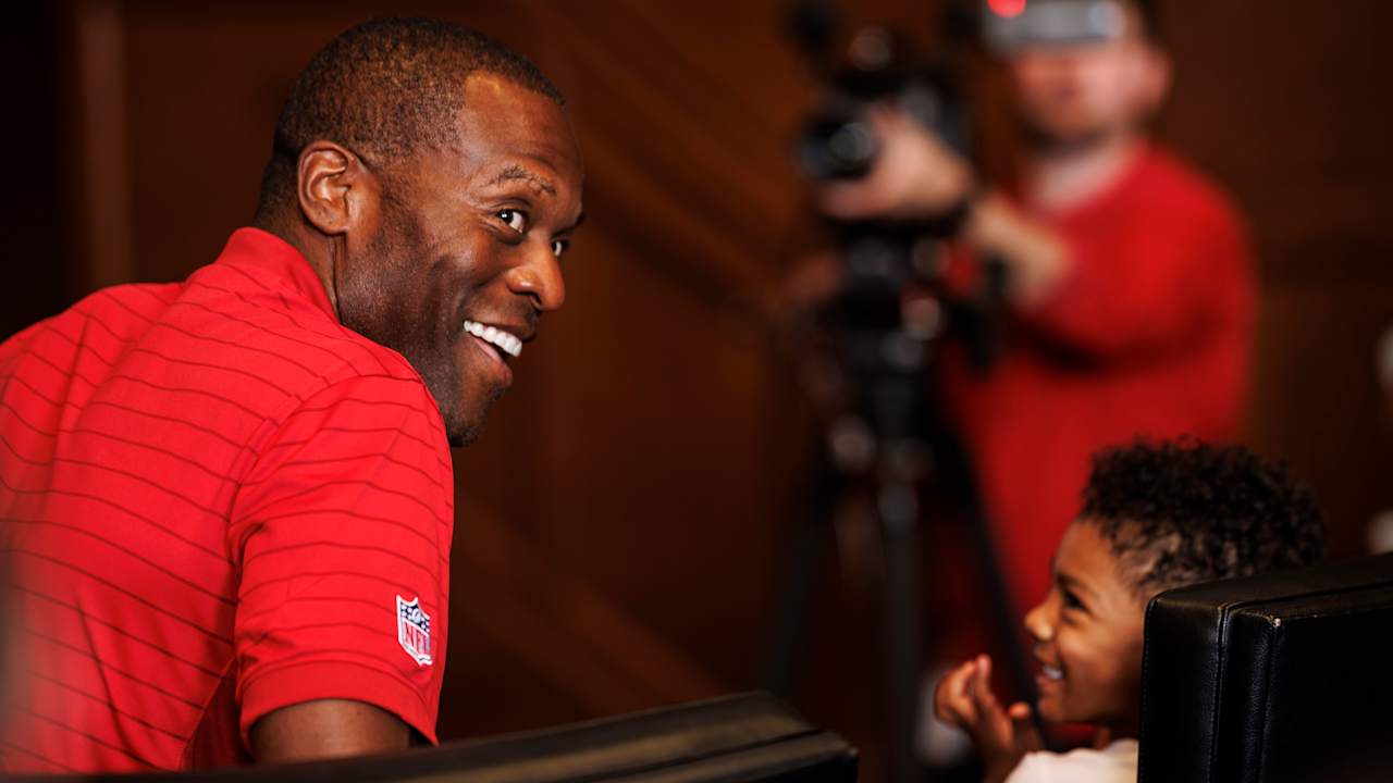 Simeon Rice Discusses His Entrance Into Tampa Bay Buccaneers' Ring of ...