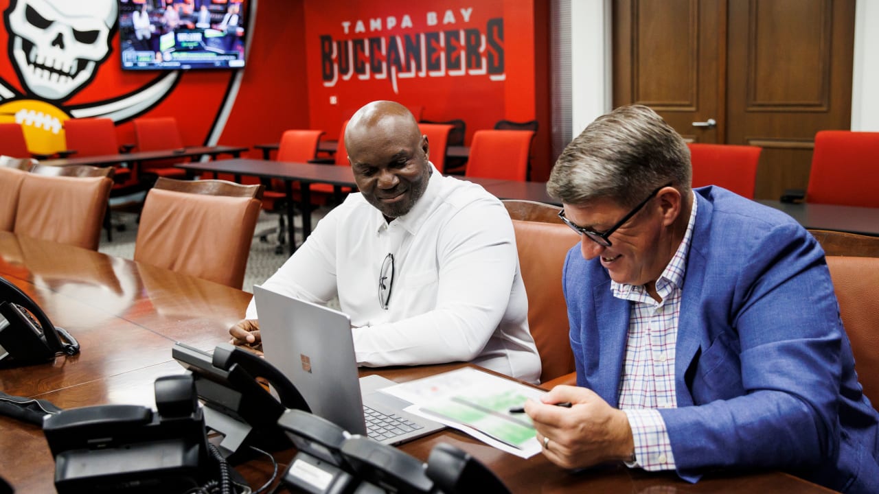 2024 NFL Draft Order Set, Bucs Receive Sixth-Round Comp Pick
