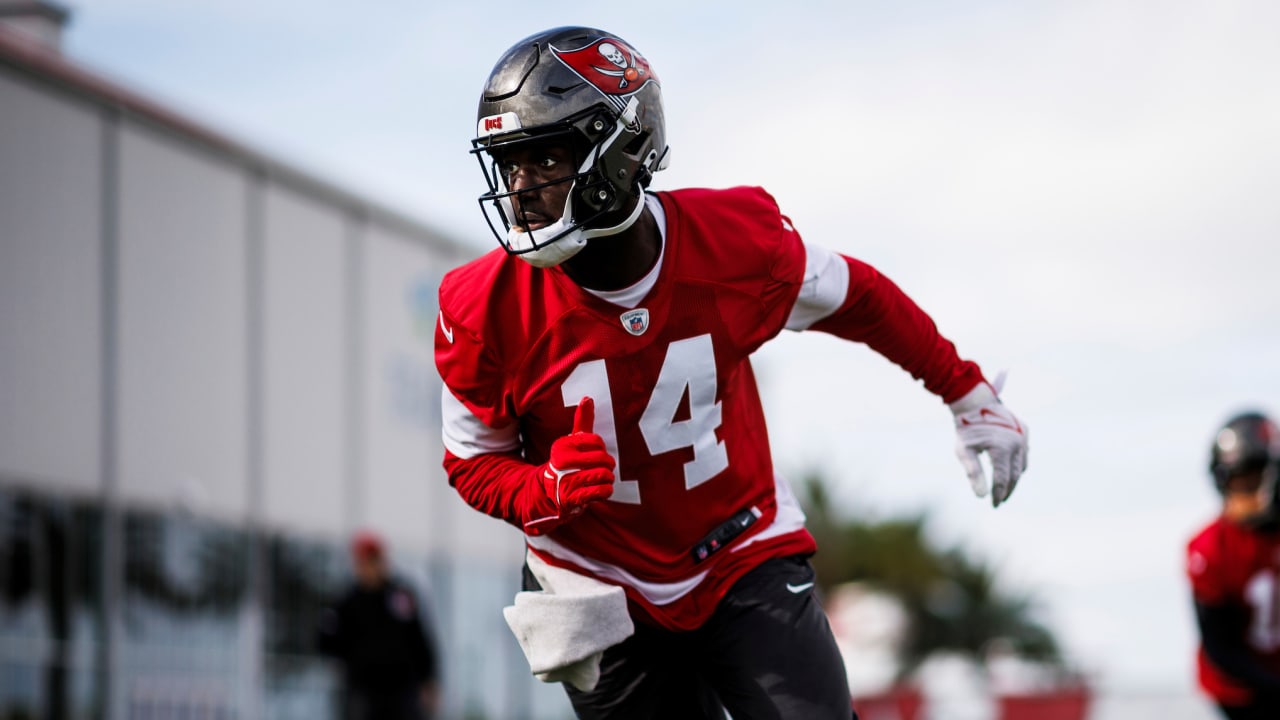 Photos from Bucs Practice - January 10