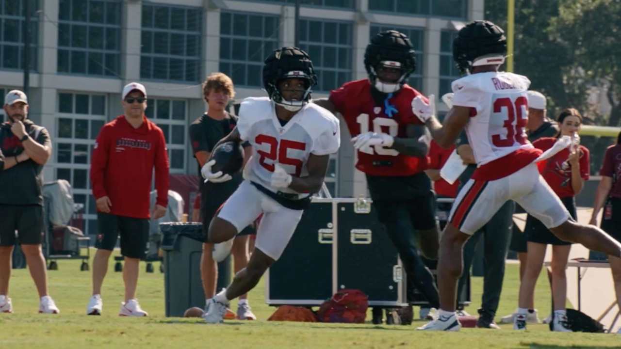 Jacob Parrish Gets The Interception | 2025 Training Camp Highlight | Tampa Bay Buccaneers