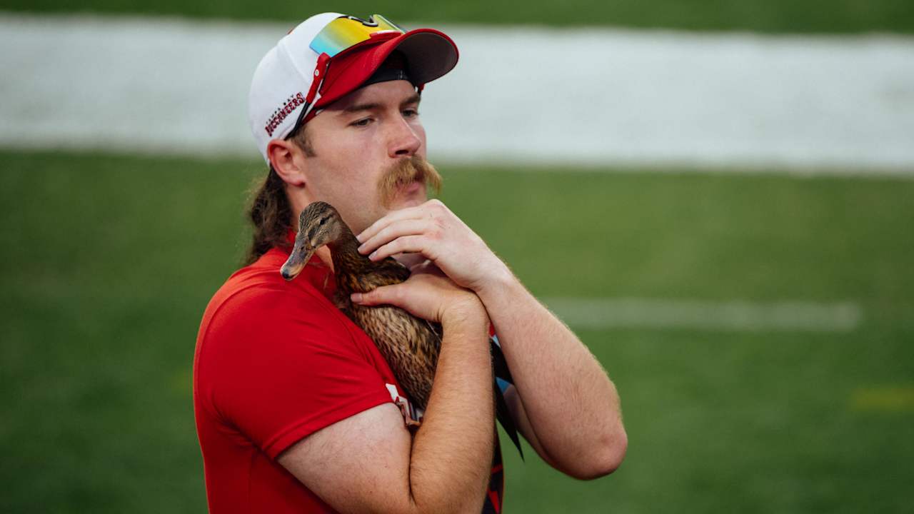Anchor Brant on Protecting Week 17's Duck on 'GMFB'