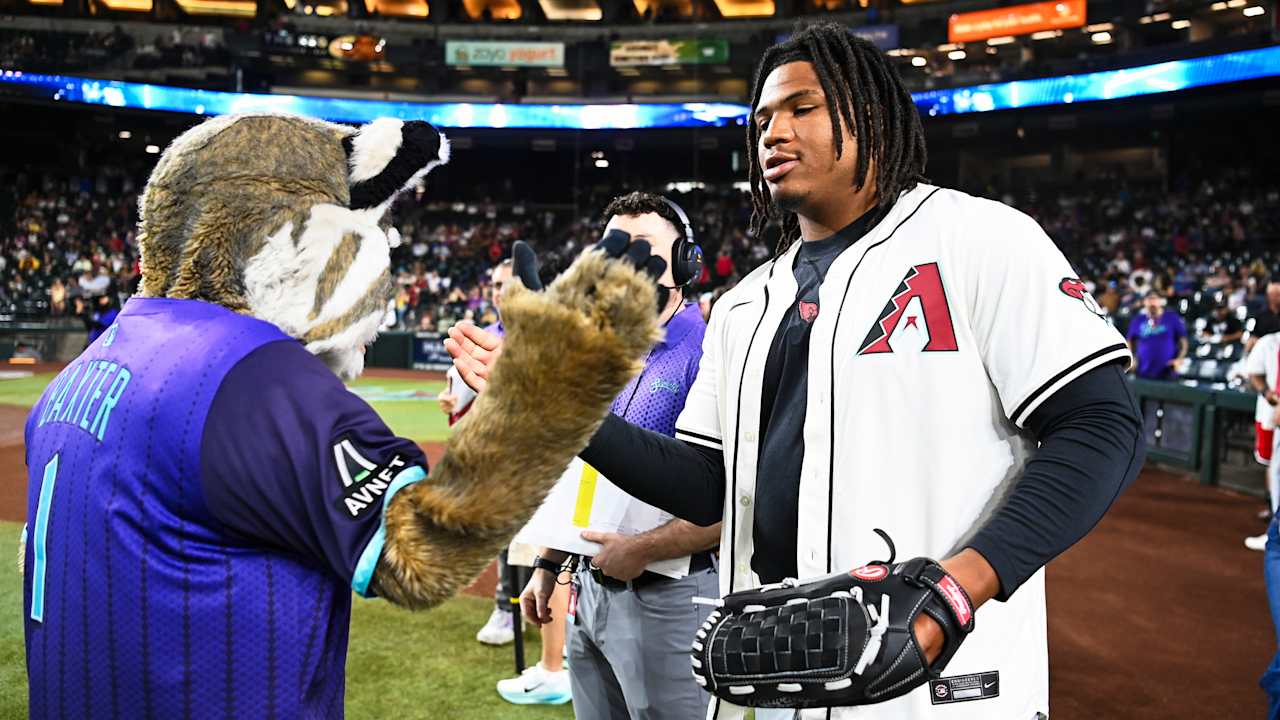 PHOTOS: Rookies Attend Diamondbacks Game