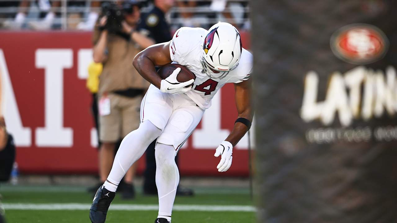 HIGHLIGHT: Kyler Murray Finds Wide-Open Elijah Higgins For Touchdown