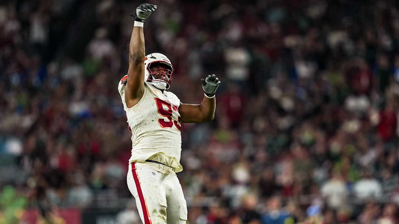 HIGHLIGHT: Calais Campbell Sacks Sam Darnold