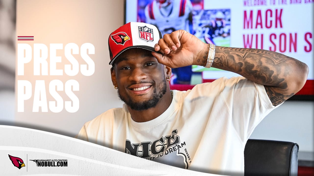 Mack Wilson Sr. Speaks With The Media After Signing Contract