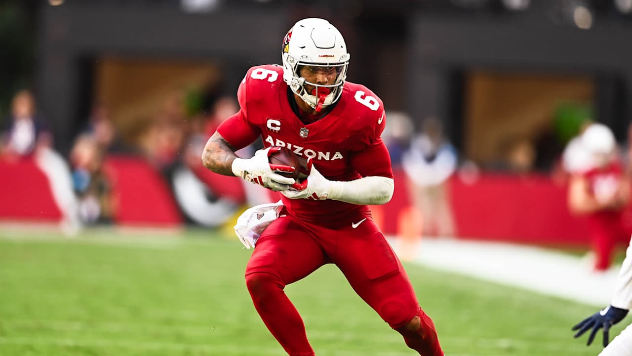 HIGHLIGHT: James Conner Powers Through Bears Defense For 15-Yard Run