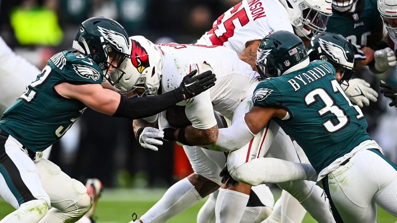 HIGHLIGHT: Conner Bulldozes Into The End Zone For The Game-Winning ...