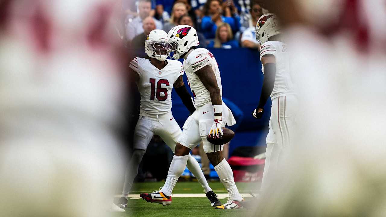 HIGHLIGHT: Mack Wilson Sr. Intercepts Daniel Jones