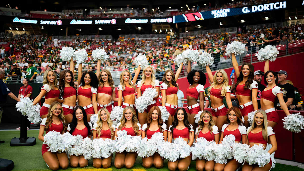 PHOTOS: Cardinals Cheerleaders At The Packers Game