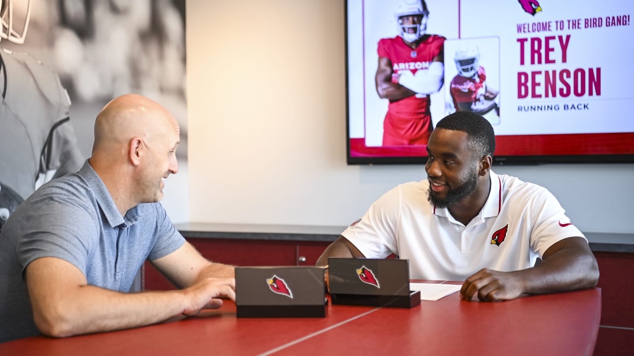 Cardinals RB Trey Benson signs his first NFL contract