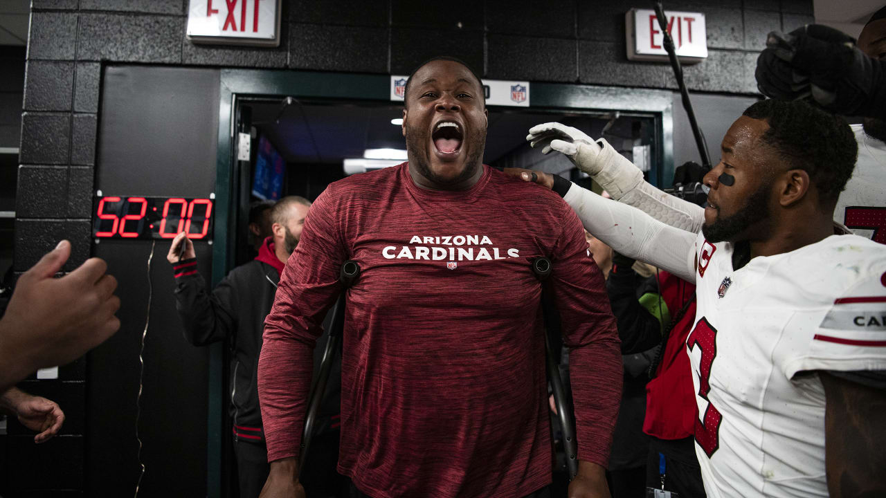Saying a proper goodbye to Cardinals tackle D.J. Humphries
