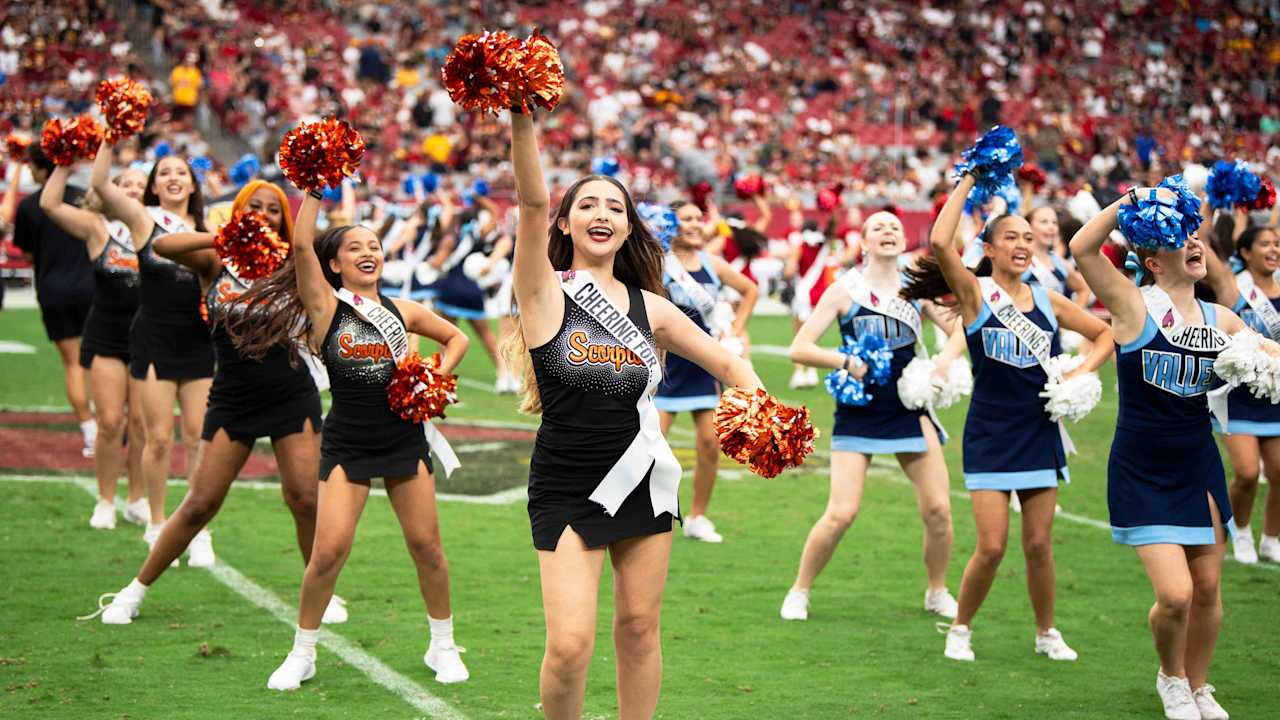 PHOTOS: Cheer Halftime Performance For The Commanders Game