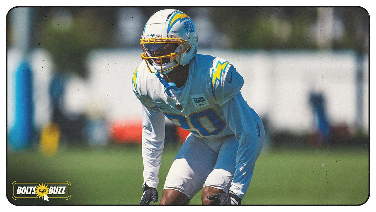 NFL Week 5 Game Picks: Chargers or Commanders?