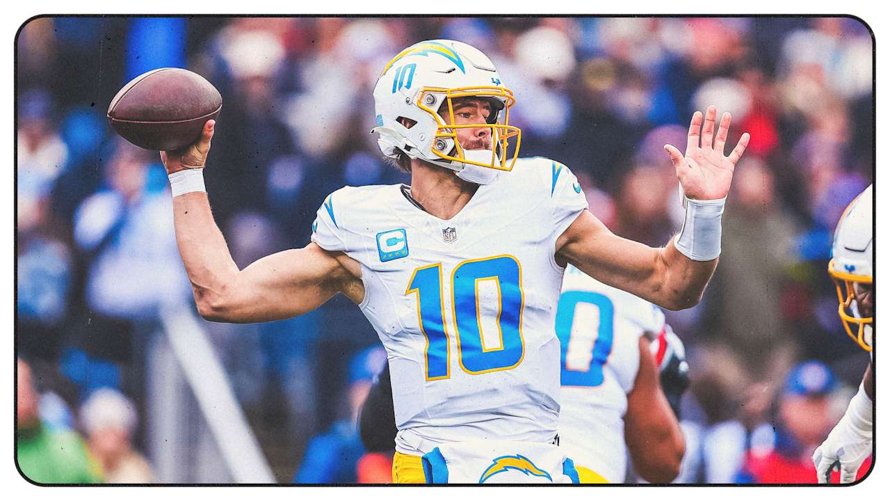 Justin Herbert Highlights: Best Plays vs Patriots