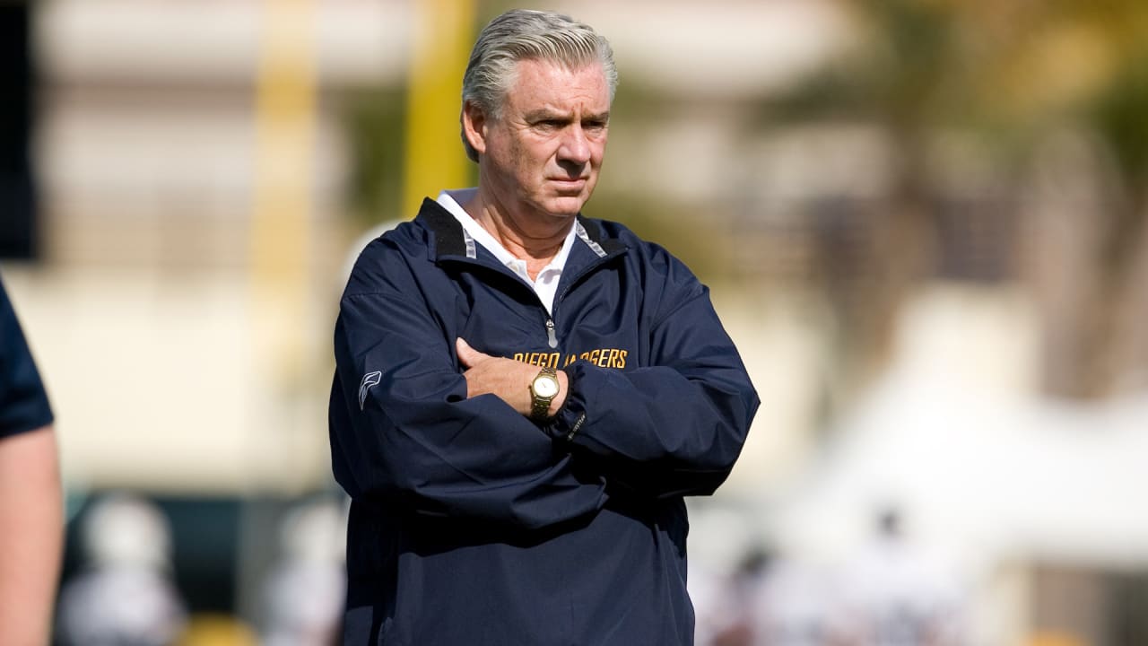 Chargers Mourn Passing of Former General Manager A.J. Smith