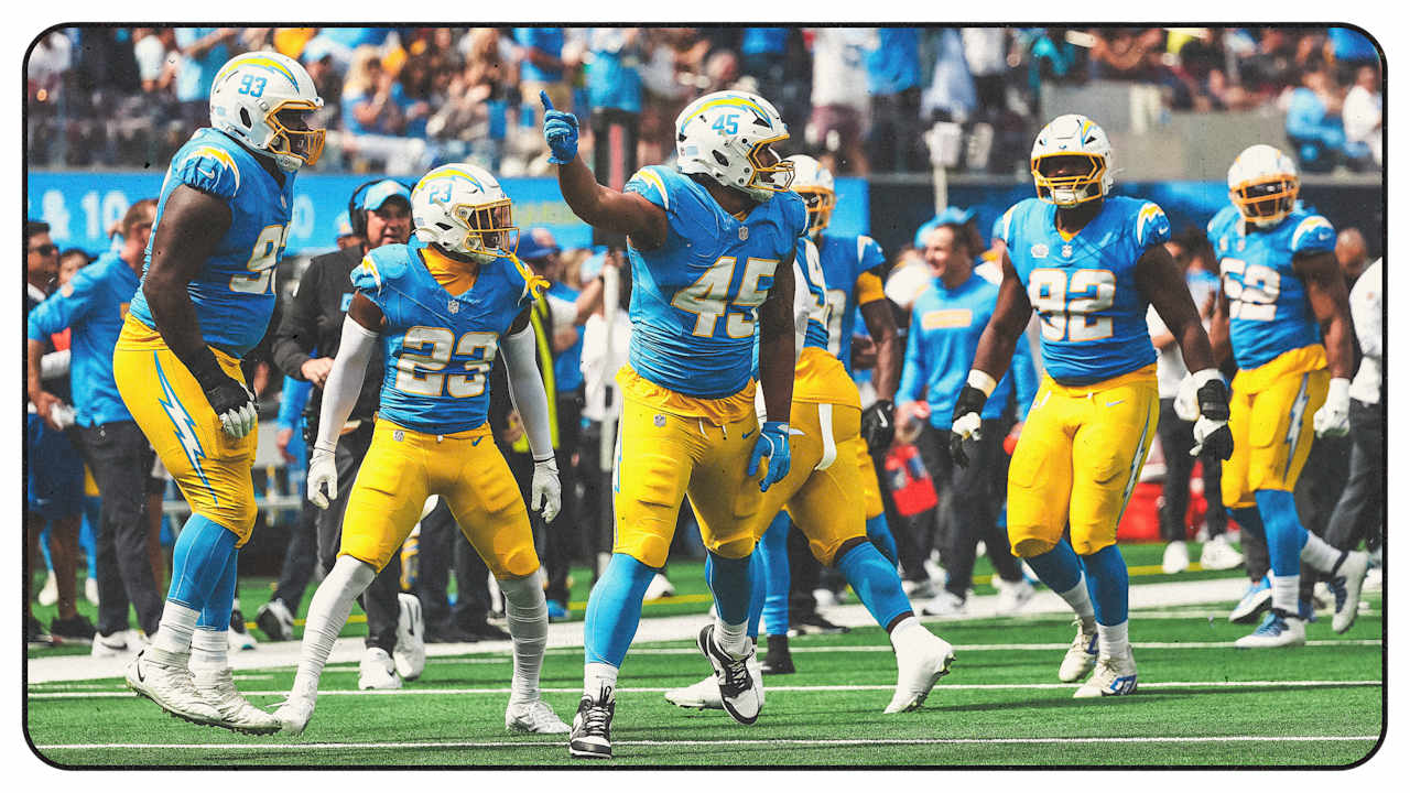 Tuli Tuipulotu Highlight: Forced Fumble